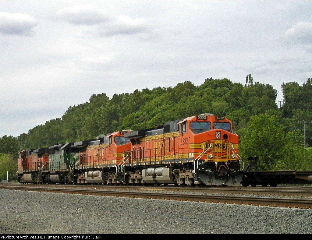 BNSF 5332